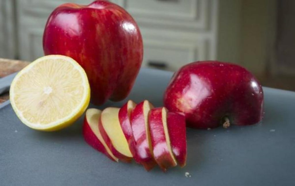 How to Core and Slice an Apple - Just A Pinch